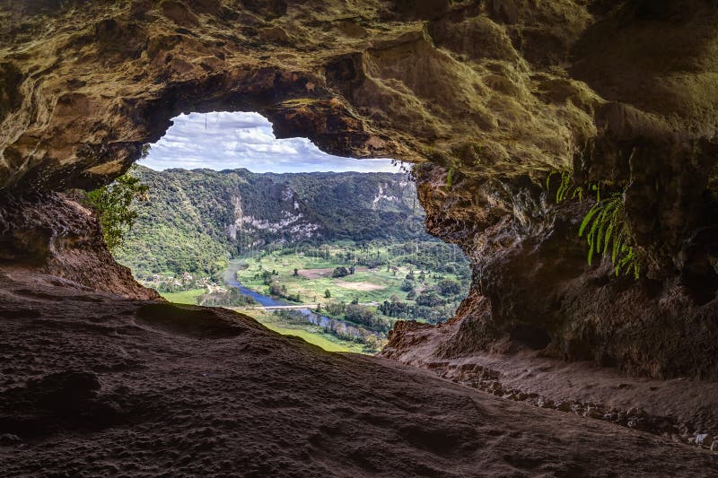 Window Cave stock photo. Image of geology, adventure, cave - 8540650