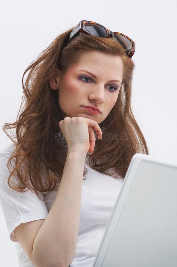 Cuidadosamente imagen de archivo. Imagen de agujereado - 2483485