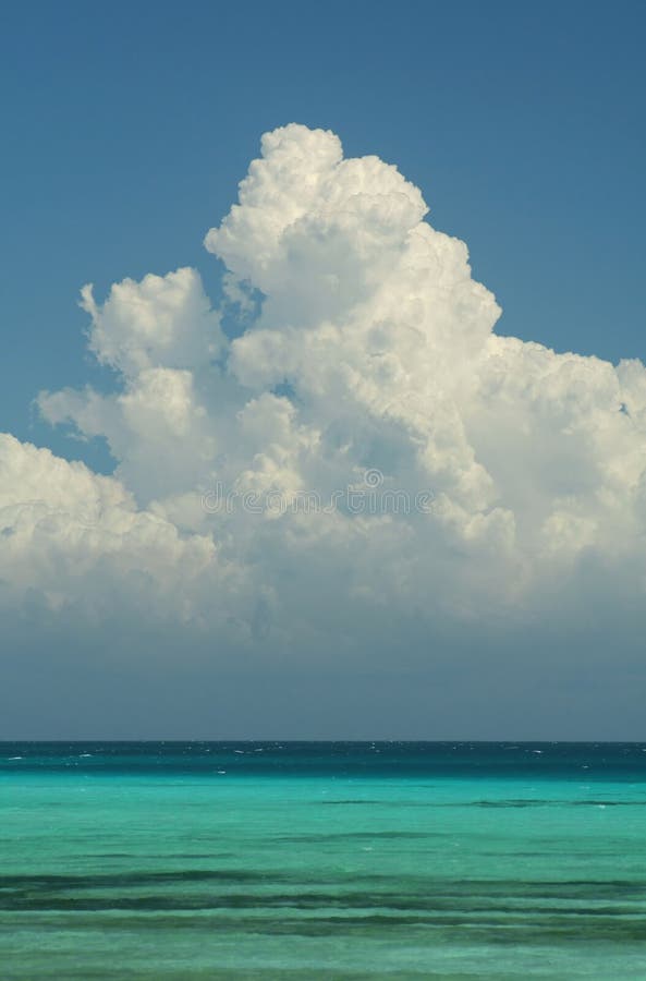 Cumulo Nimbus Cloud stock image. Image of turquoise, nimbus - 6693145
