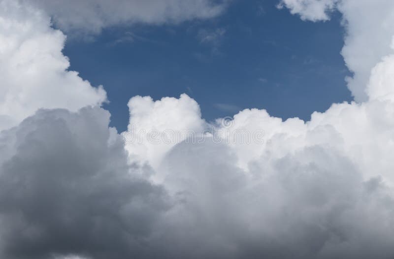 Cumulus Cloud on Beautiful Blue Sky in Day Light Stock Image - Image of ...