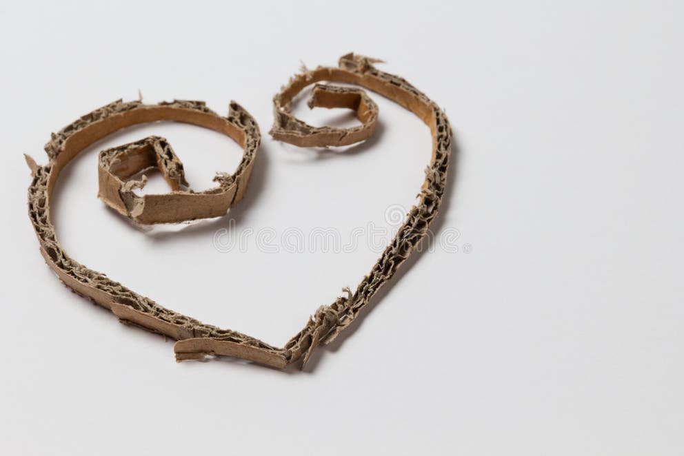 Cuore Dai Tagli Del Cartone Immagine Stock - Immagine di sfondo ...