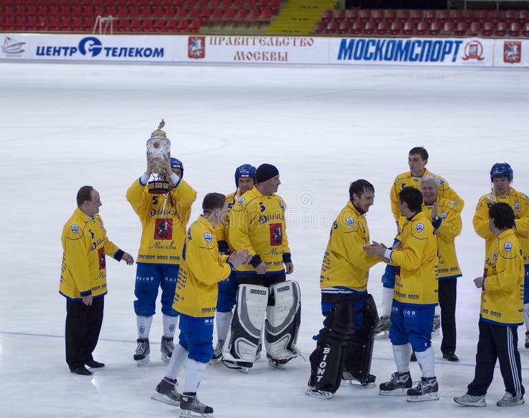 Cup of bandy editorial photo. Image of camera, rink, field - 18496036