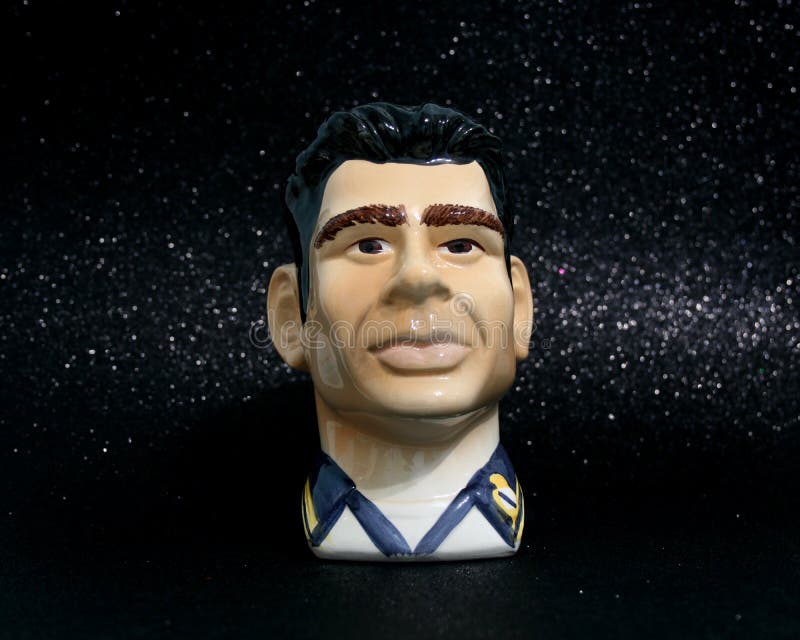 CUP FIGURE 2 editorial stock photo. Image of celebrities - 145203958