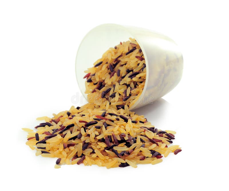 Cup of uncooked brown rice stock image. Image of thai - 34128145