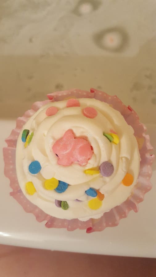 Cupcake bathbomb stock photo. Image of cream, icing, toppings - 79658410