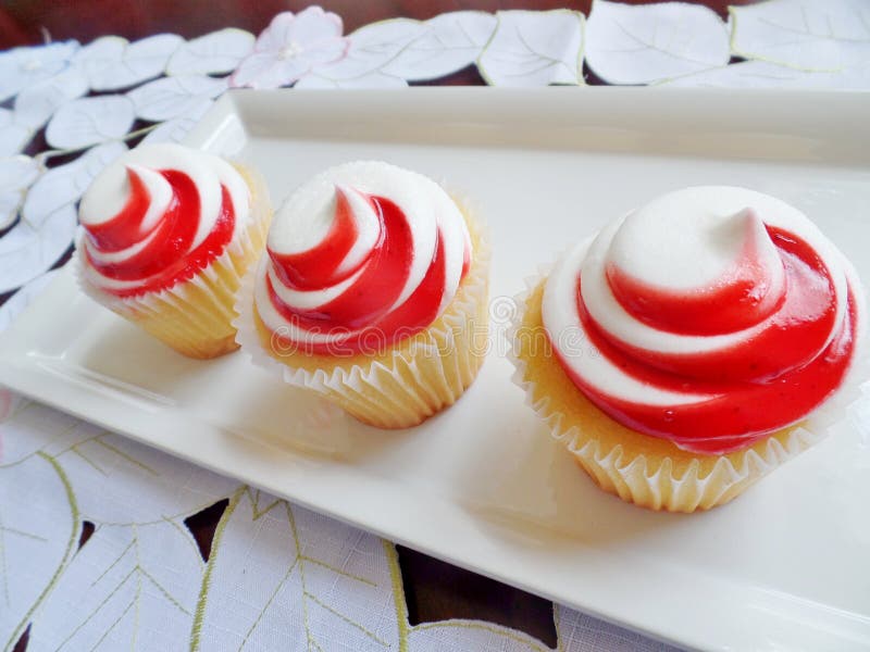 Cupcakes with Red and White Frosting Stock Image - Image of frosted ...