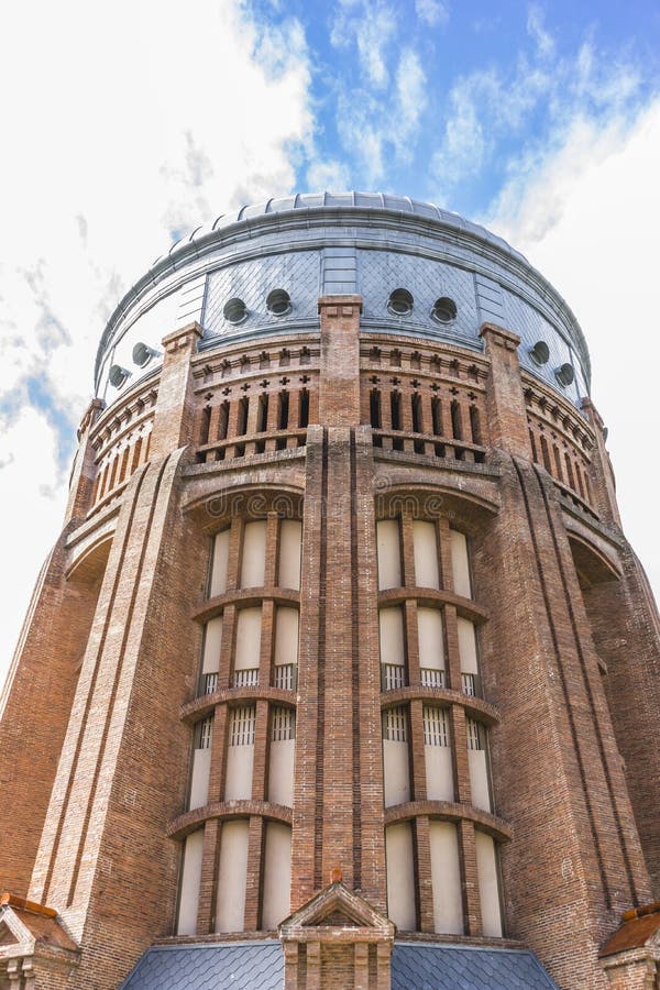 Cupula Dome Tower Made of Red Bricks in the Capital of Spain, Ma Stock ...