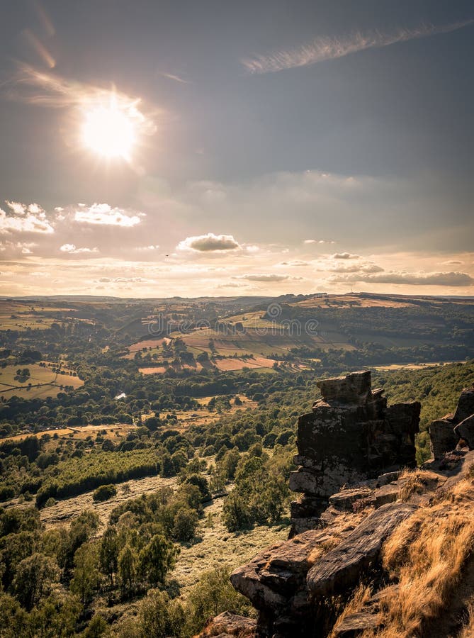 Curbar Edge Peak District stock image. Image of mamtor - 123062571