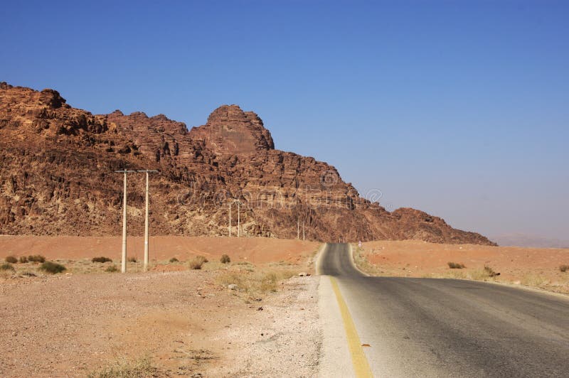 Curl asphalt road stock image. Image of mountains, jordan - 90820737
