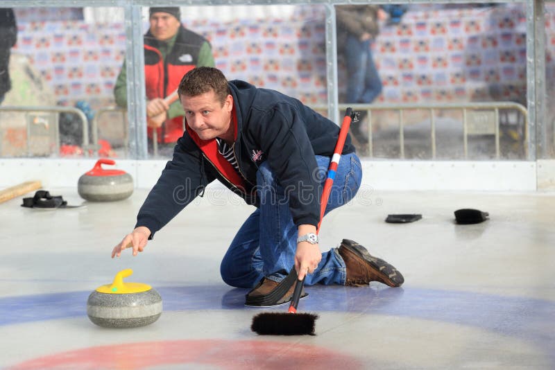 Curling editorial stock image. Image of game, sliding - 38168479