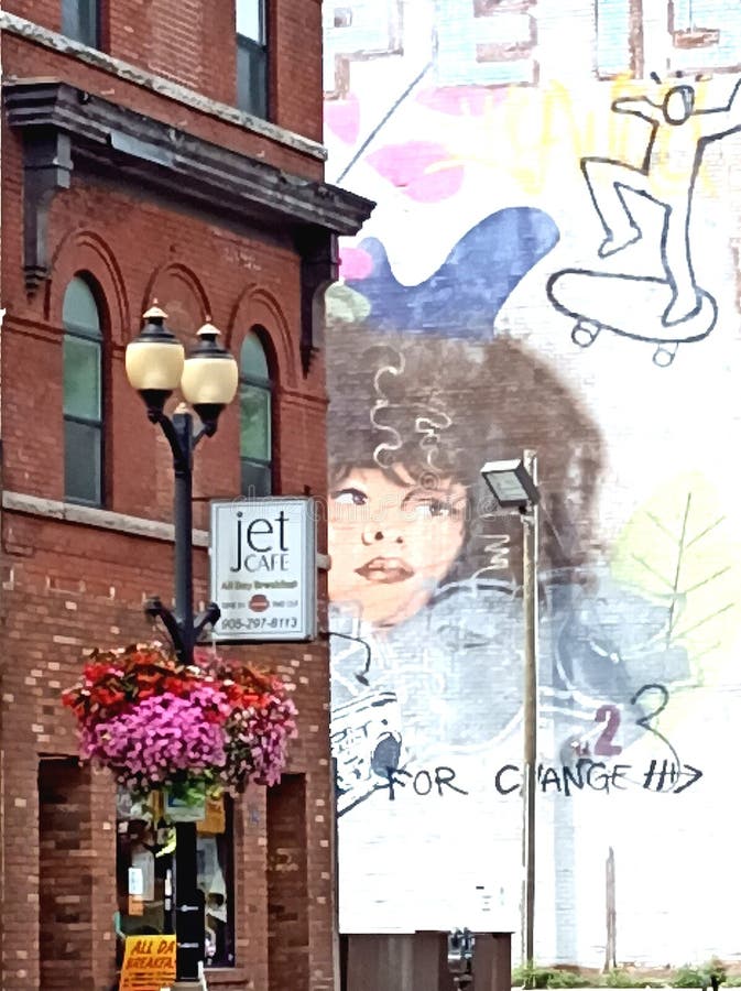 Curly Girl Mural editorial stock photo. Image of road - 226884553