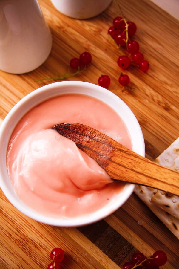 Currant cream or stock photo. Image of butter, green - 91366610