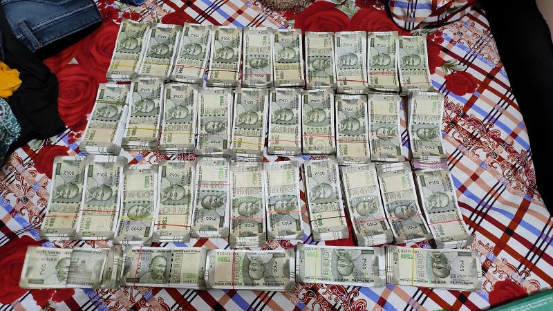 965 Indian Five Hundred Rupee Note Stock Photos - Free & Royalty-Free ...