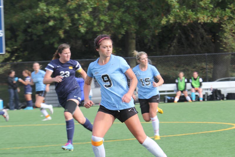 Currin, Kayla redaktionelles foto. Bild von mittelfeldspieler - 61442691