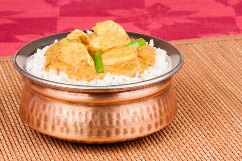 Curry Indio Del Pollo Con Arroz Foto de archivo - Imagen de cocina ...