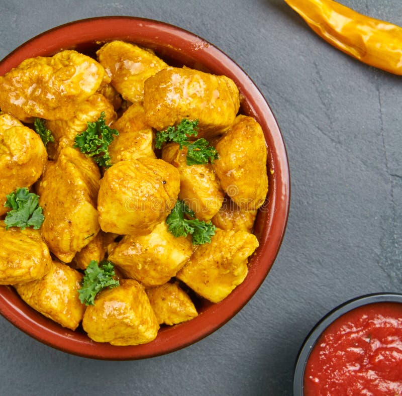 Curry Indio Del Pollo Con Las Especias Imagen de archivo - Imagen de ...