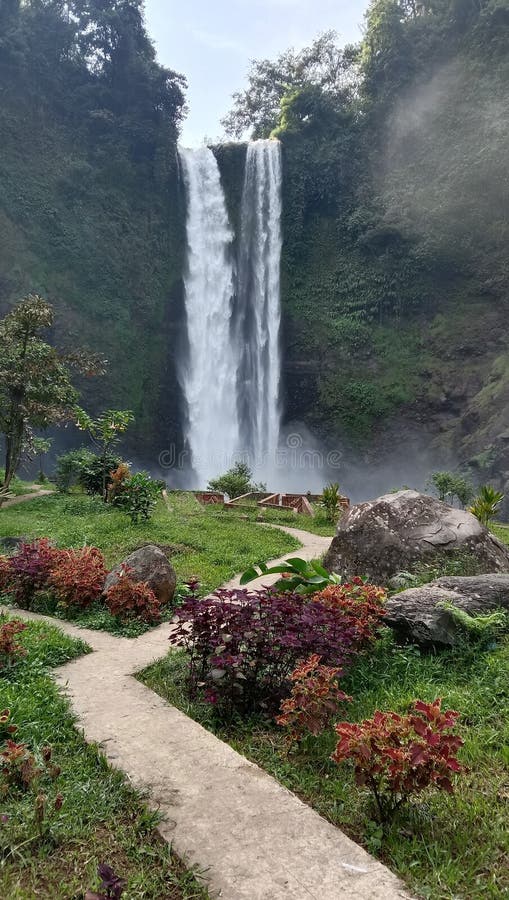 Curug Sanghyang taraje stock image. Image of curug, java - 288617279