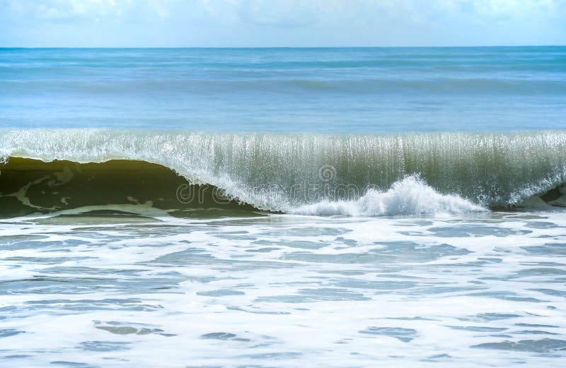Curve of Ocean Wave with Splash of Water, Thailand Stock Image - Image ...