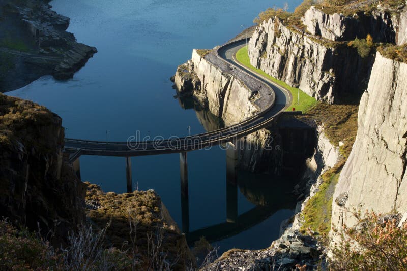 Curved Road Bridge Stock Images - Download 1,050 Royalty Free Photos