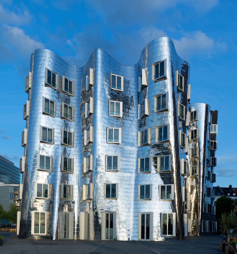 Curved Building in Chrom at Media Harbour Duesseldorf Editorial Stock ...