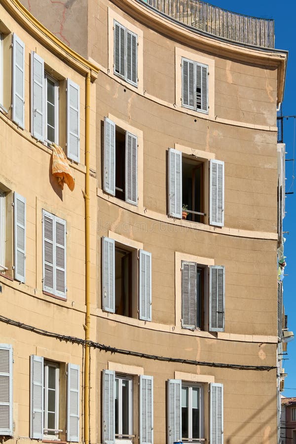 Curved building facade stock image. Image of architecture - 41359131