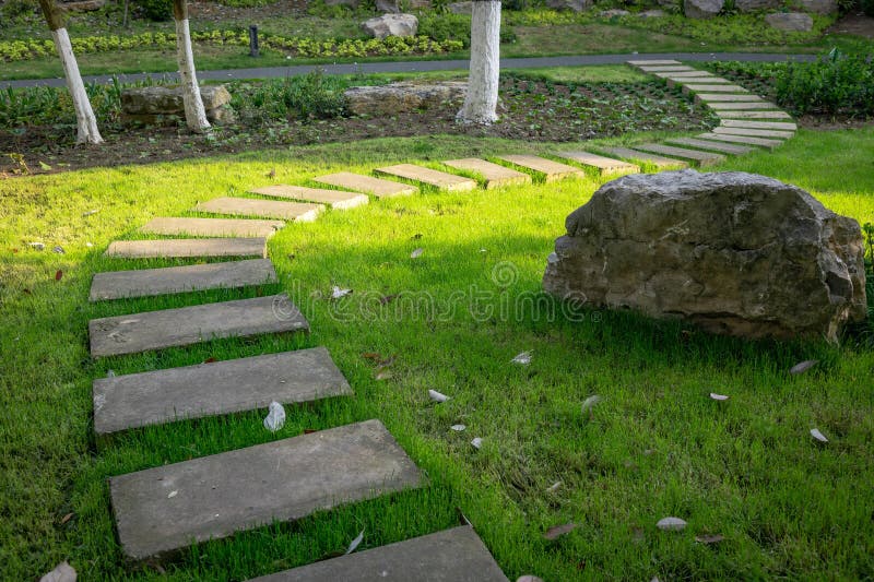 Curved Garden Stone Path in Park Stock Image - Image of green ...