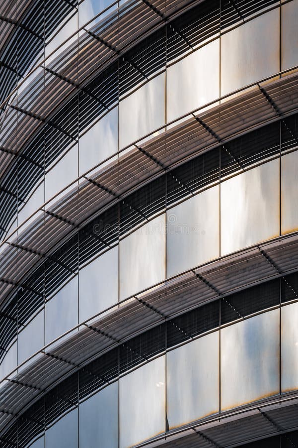 261 Curved Facade Building Windows Pattern Photos - Free & Royalty-Free ...