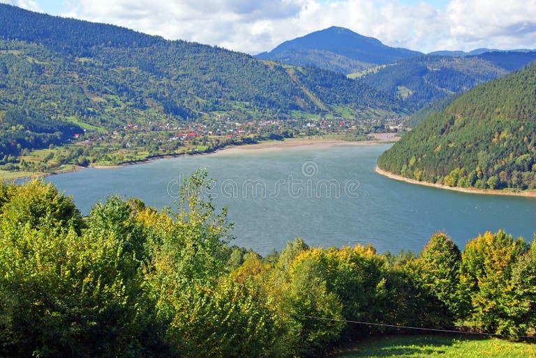 Curved lake stock photo. Image of clouds, bicaz, alley - 16259544