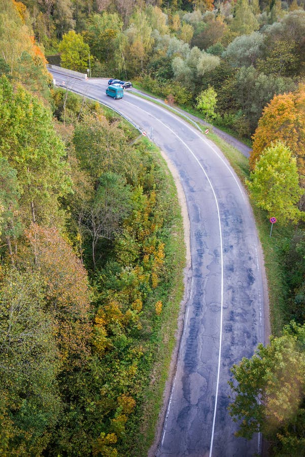 Curving road stock photo. Image of leaves, lane, highway - 9899084