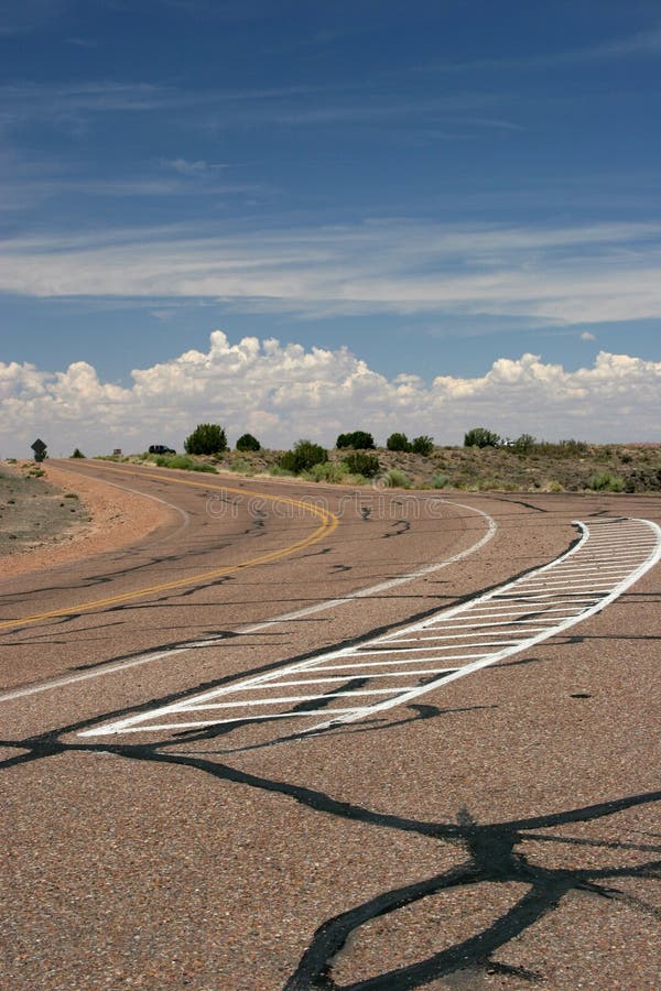 Curvy Road Picture. Image: 1512171