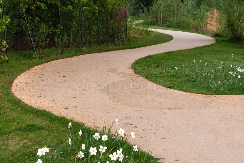 Ein Sandiger Weg Zum Strand Stockfoto - Bild von getragen, pfad: 68993862