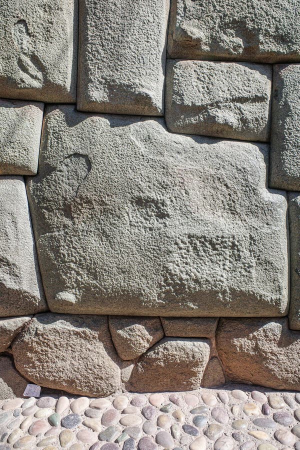 Cusco, Peru - Dec 5, 2022: Hatun Rumiyoc Street with Incan Twelve Angle ...