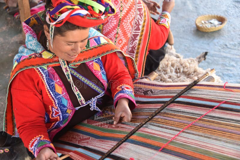 Cusco, Peru - 1 July, 2022: a Quechua Lady Weaves Traditional Andean ...
