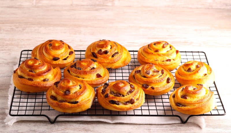 Custard Cream and Raisin Buns Stock Image - Image of rack, appetizer ...