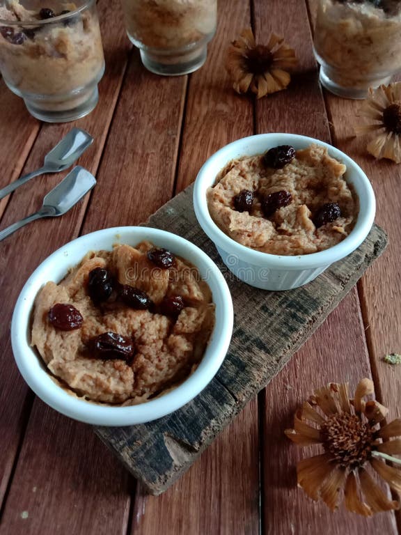 Custard Steamed Sugar Palm Bread Stock Photo - Image of sugar, bread ...