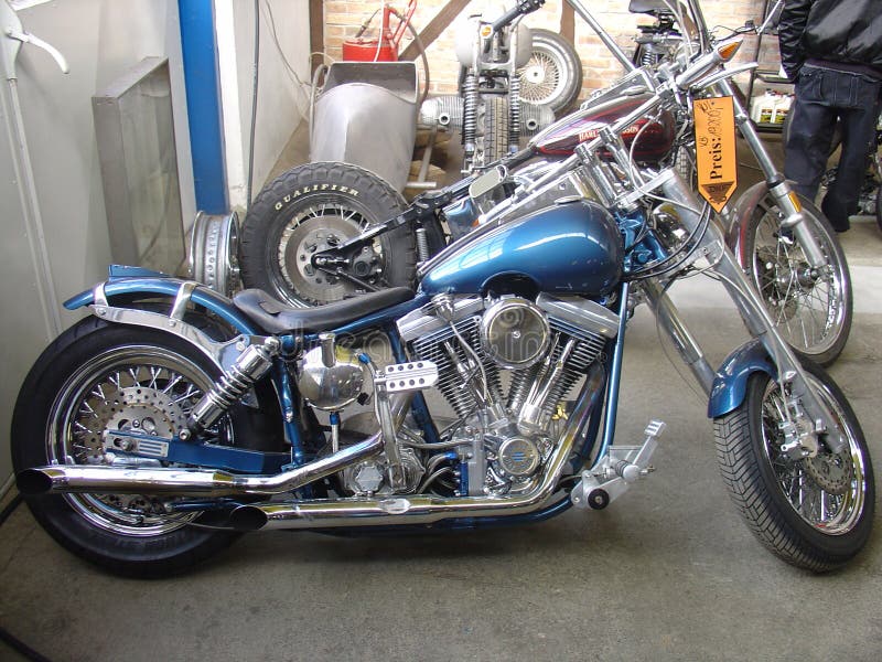 Custom bike editorial stock image. Image of road, collectors - 39933234