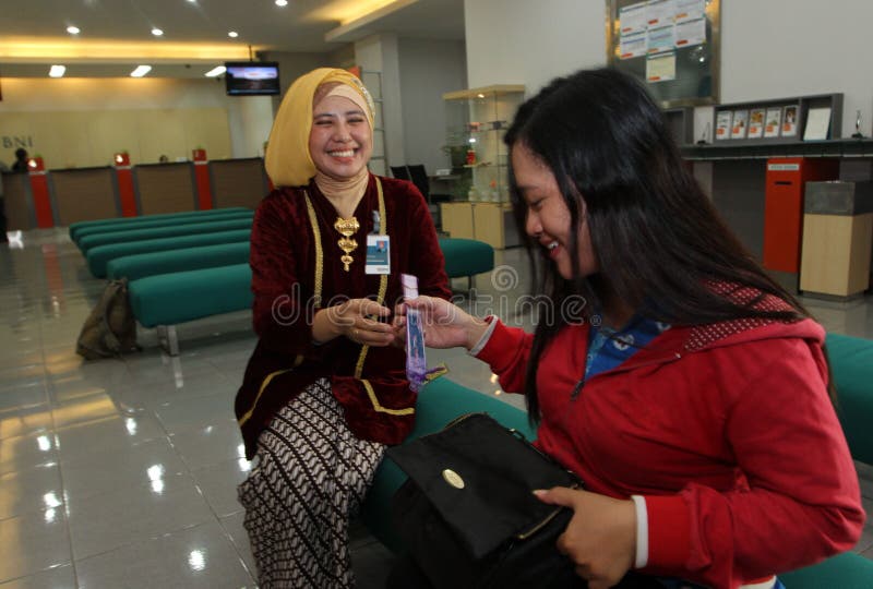 Customer service editorial photo. Image of customers - 70786331