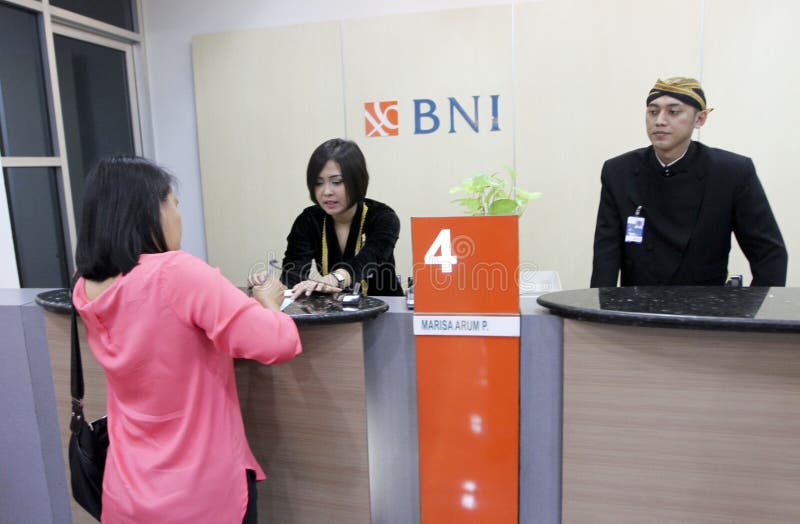 Customer service counter editorial image. Image of shopping - 35814895