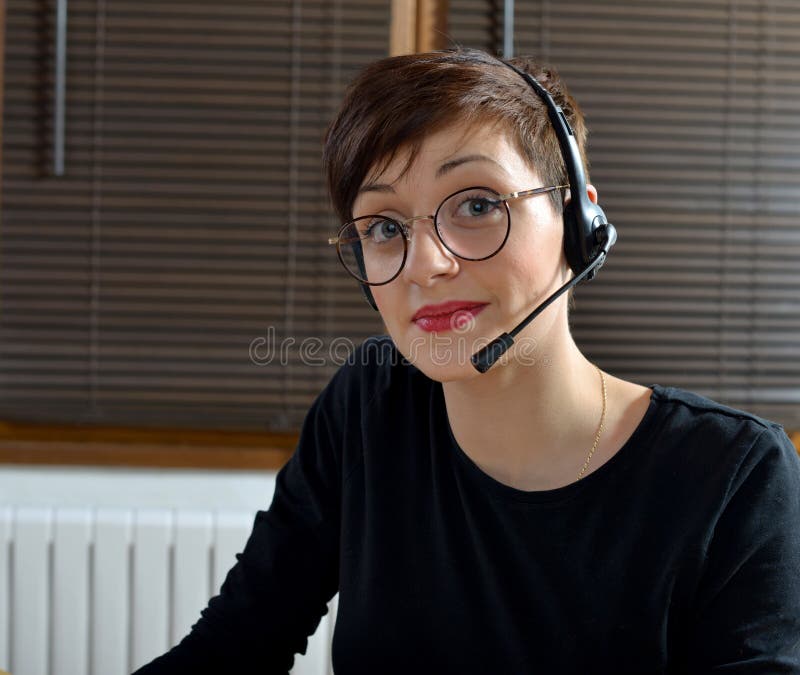 Customer service woman stock photo. Image of secretary - 39133798