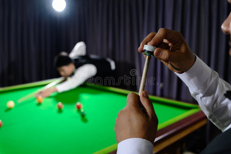 Customize Rubbing the Head of the Snooker Cue Stock Image - Image of ...