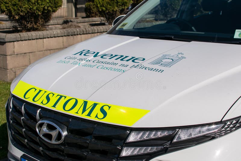 Customs car editorial stock photo. Image of bookshelf - 247574458