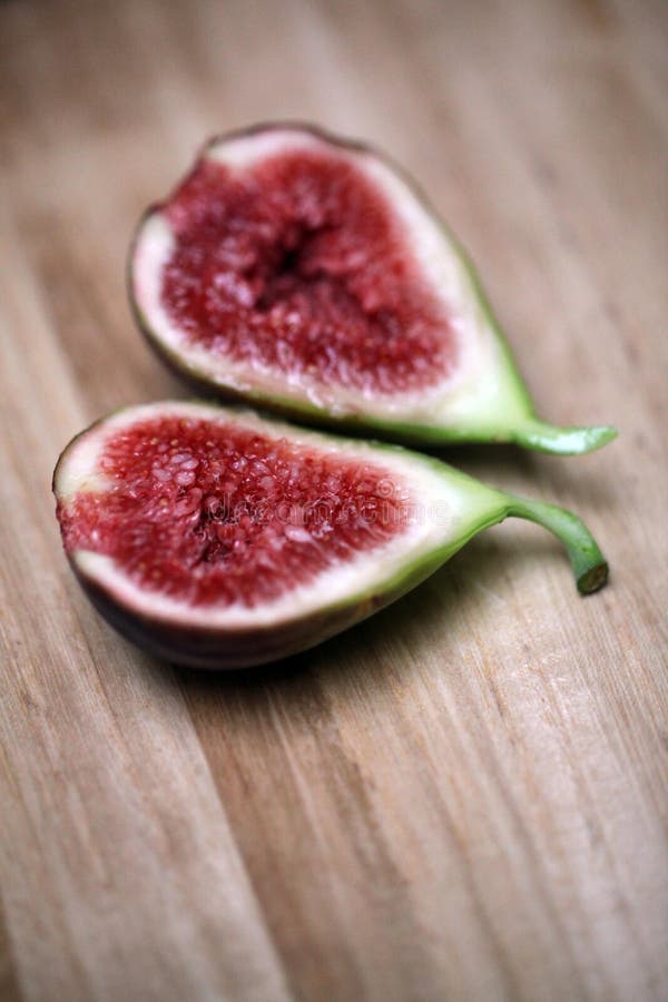 Cut fresh fig stock photo. Image of colors, nutrition - 200237274