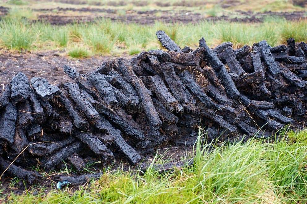 Cut Peat Stack Ireland stock image. Image of fuel, heap - 15852463
