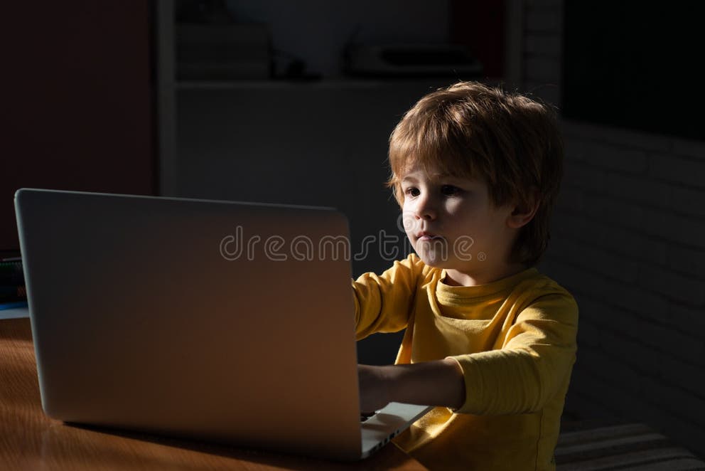 Cute Child Prodigy Developing App. Cute Kid Young Programmer Working on ...