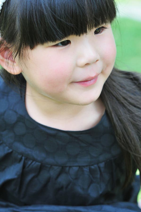 Cute Chinese girl stock image. Image of chinese, park - 28167451