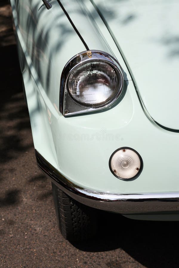 Cute Classic Car Headlights Stock Photos - Free & Royalty-Free Stock ...