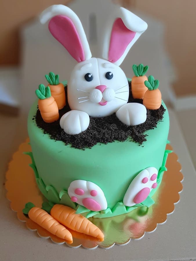 Cute Homemade Cake for Easter Stock Photo - Image of cook, cakes: 355218432
