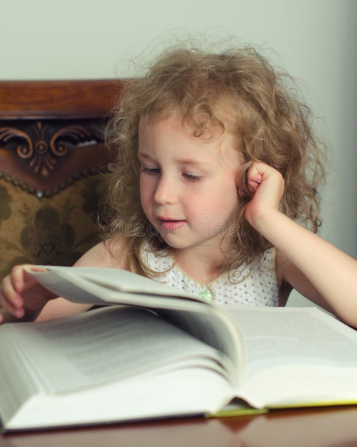 Girl reading English book stock image. Image of read - 13612847