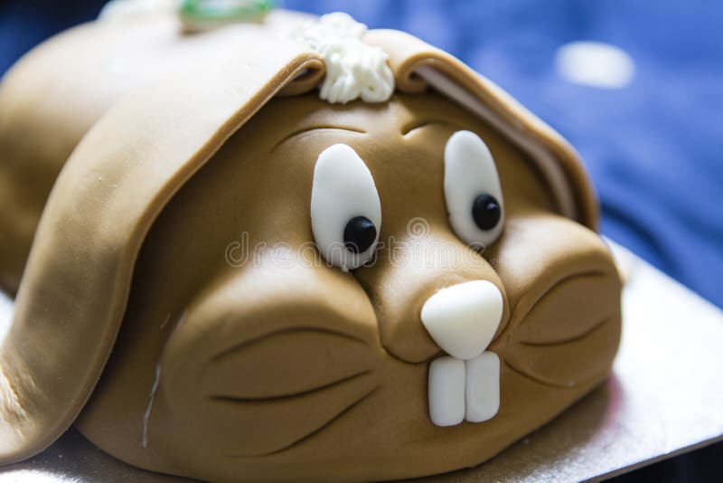 Cute rabbit brown cake stock photo. Image of dessert - 49514942