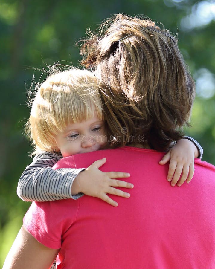 1,500+ Child hug Free Stock Photos - StockFreeImages